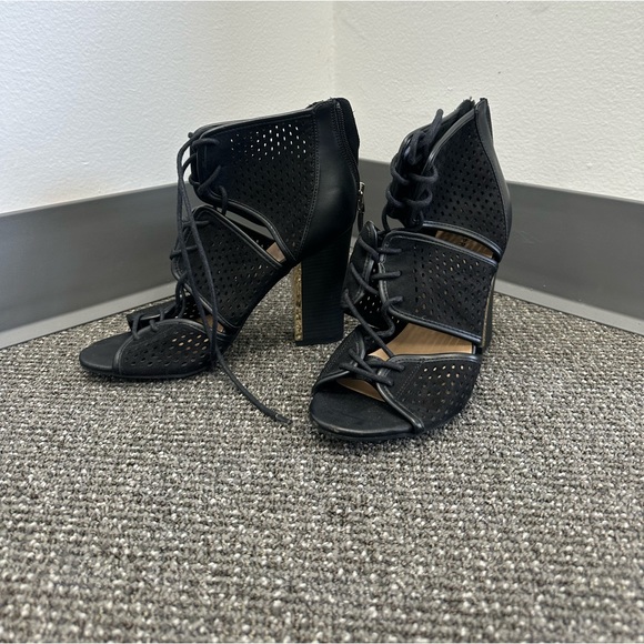 Vici | Shoes | Vici Call It Spring Platform High Heels Block Heel ...